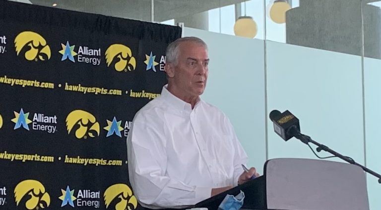 Gary Barta talks about financial challenges facing Iowa athletic ...