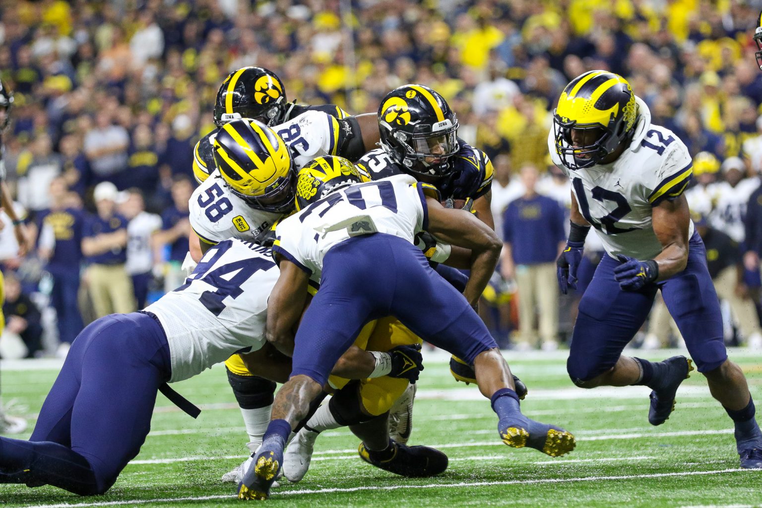 Iowa's quest for first Big Ten title since 2004 ends in disaster - Hawk ...