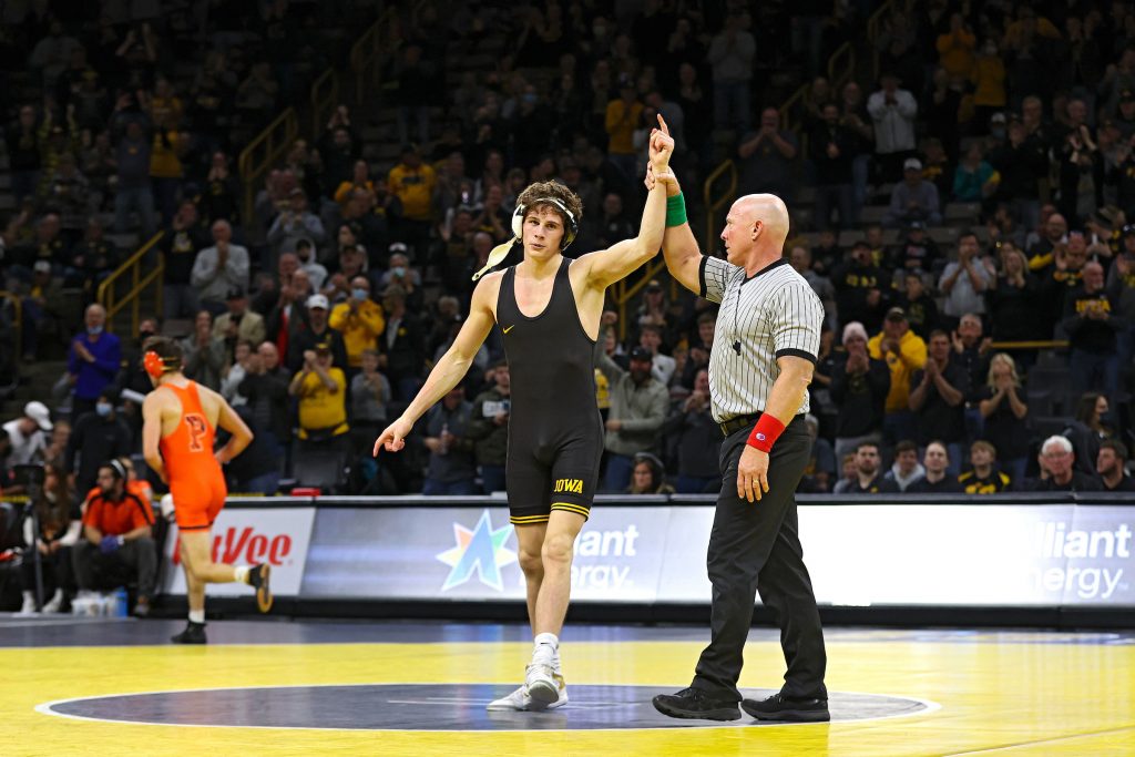 Iowa junior Cobe Siebrecht named Big Ten Wrestler of the Week - Hawk ...