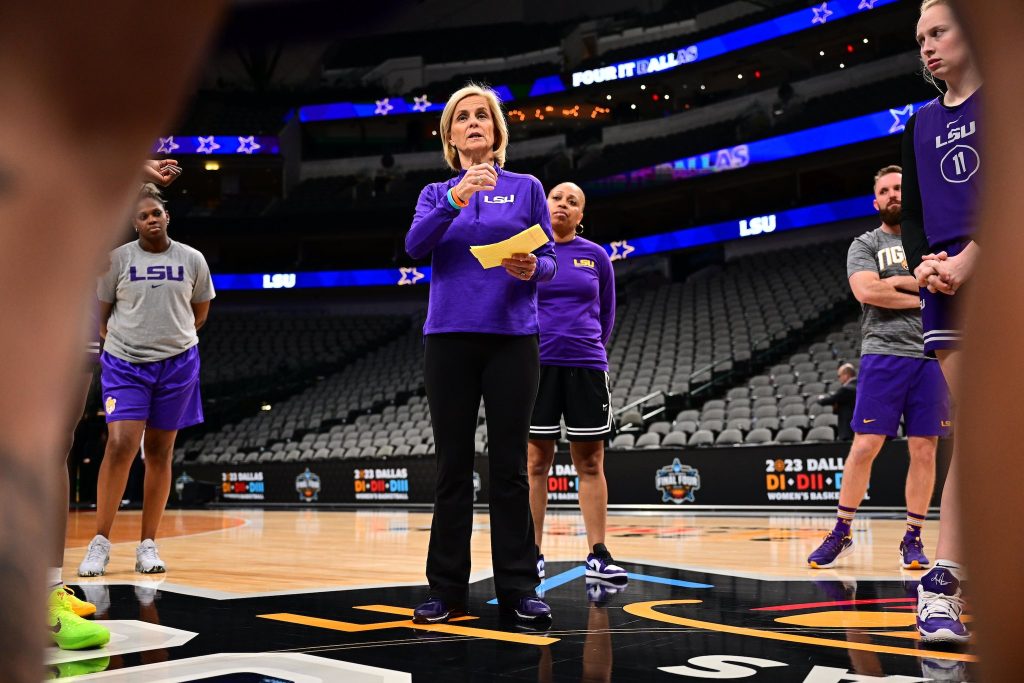 Susan Harman's Final Four notebook from Dallas: Kim Mulkey has high ...