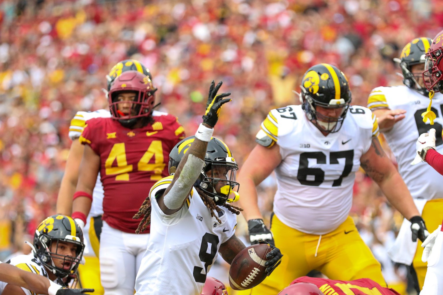 So easy to admire, respect Iowa RB Jaziun Patterson - Hawk Fanatic