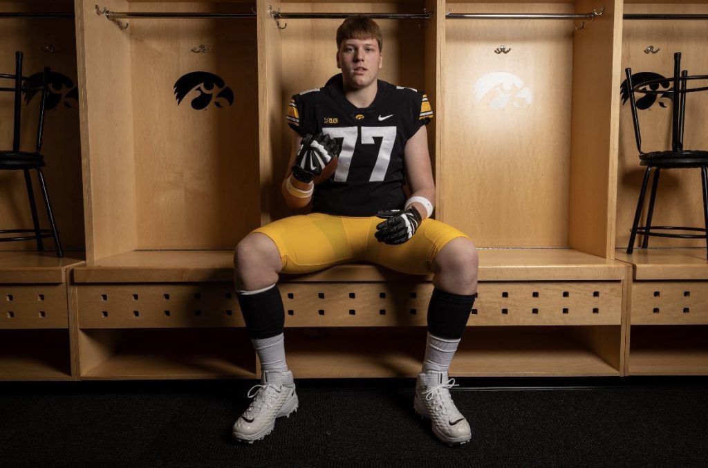 Hawkeye Football Recruitment News - University of Iowa | Tyler Devine ...