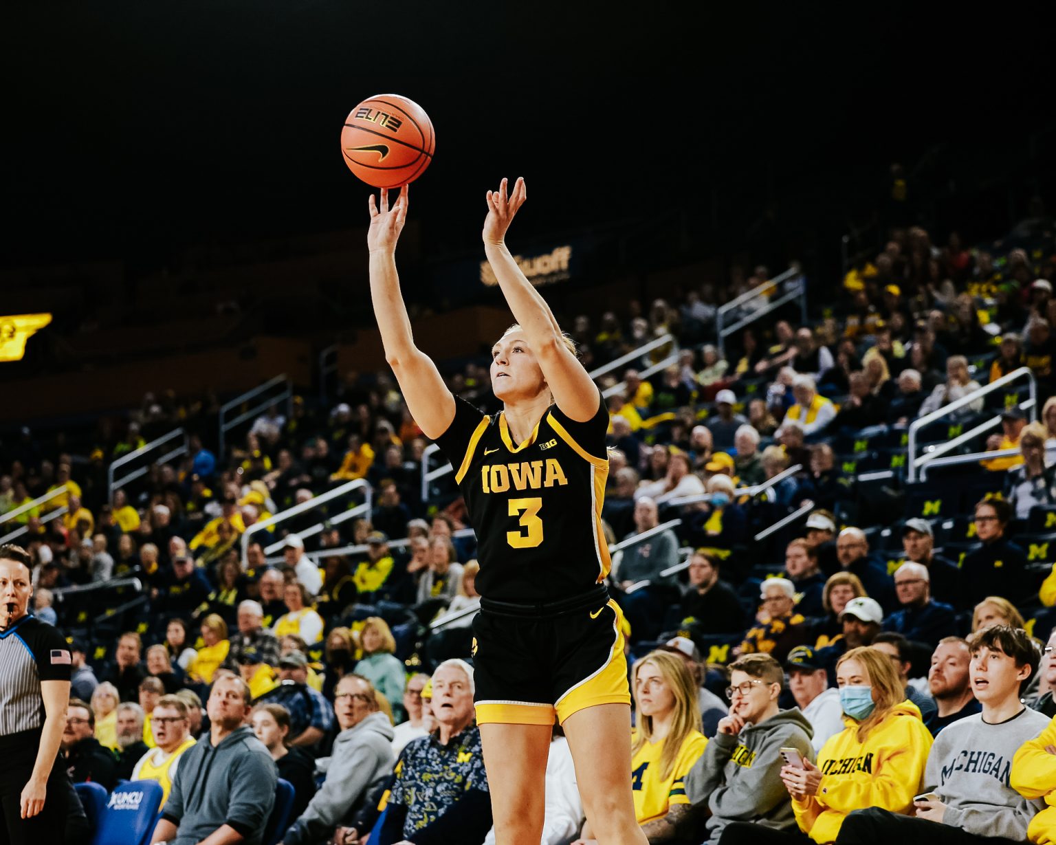 Iowa women build momentum with 79-66 victory over Michigan in Ann Arbor ...