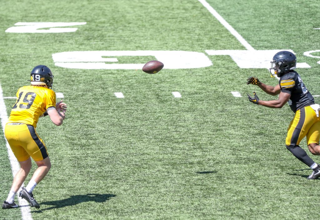 Spring Game 2025 Video Highlights - Hawk Fanatic