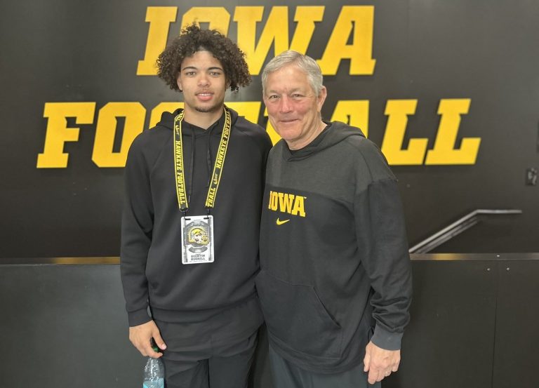 Hawkeyes Host Top '27 Receiver - Hawk Fanatic