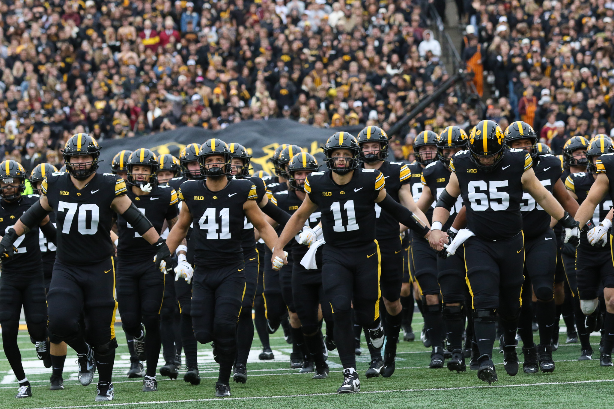 Transcript of latest Hawkeye football debate between Mr. Optimist/Mr ...