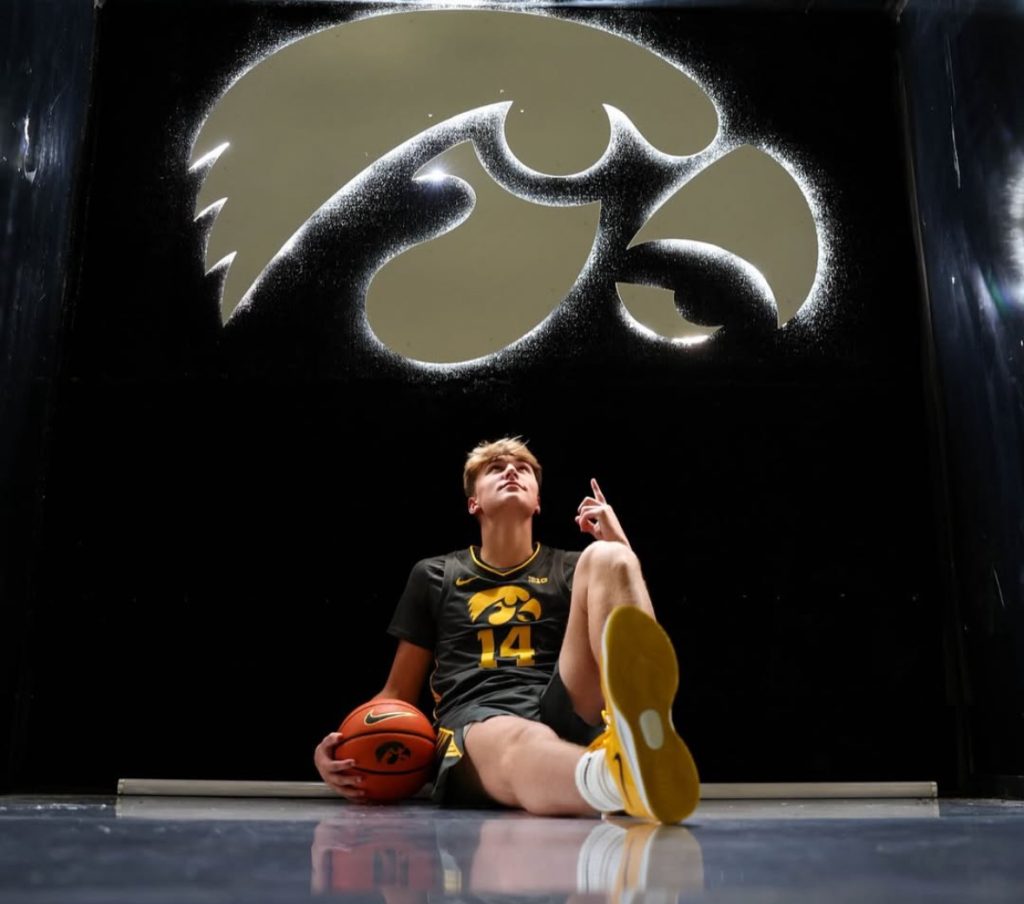 Cole Kelly Talks Iowa Visit, Offer - Hawk Fanatic