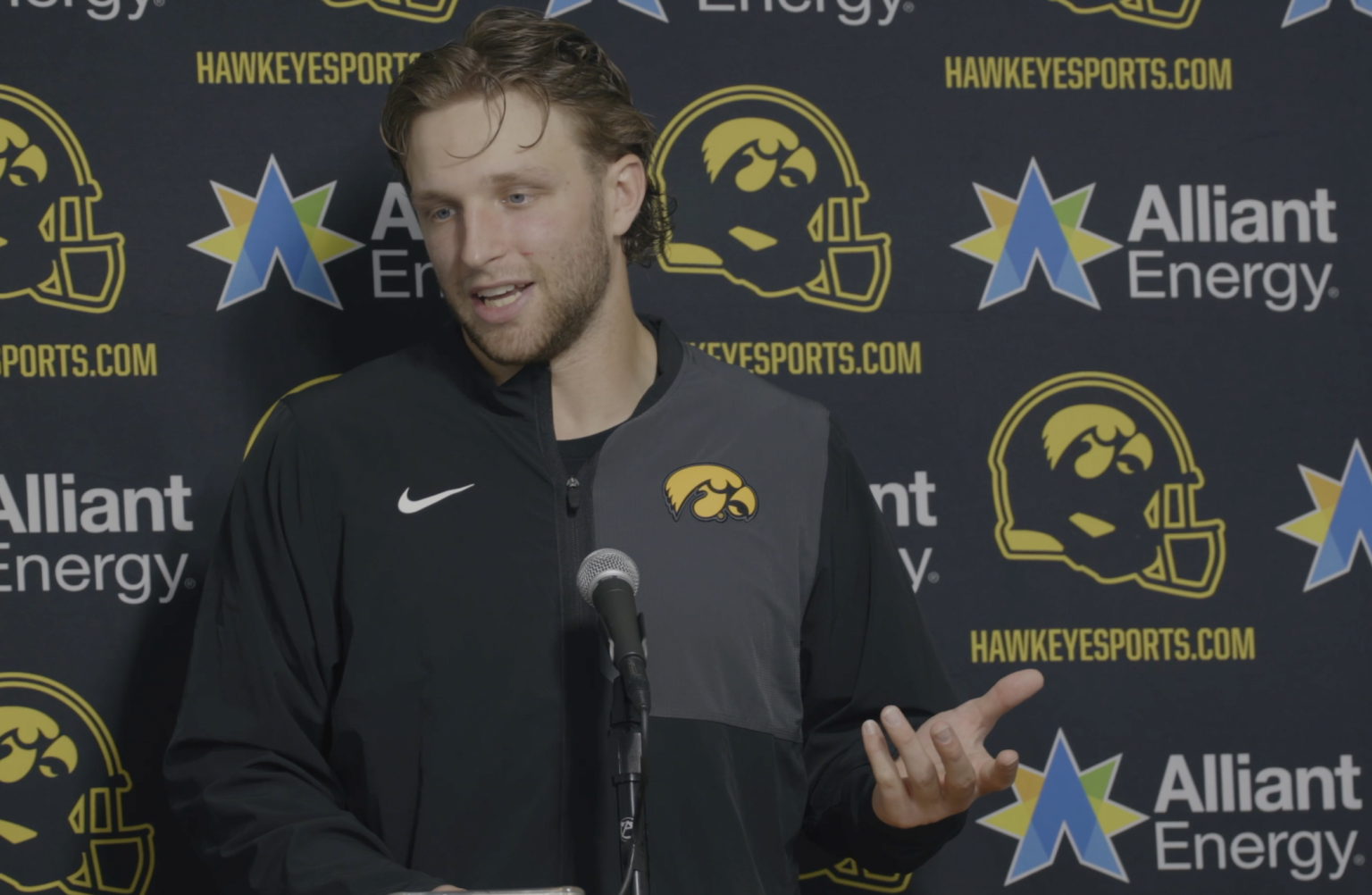HF TV: Iowa Football USC Postgame - Hawk Fanatic