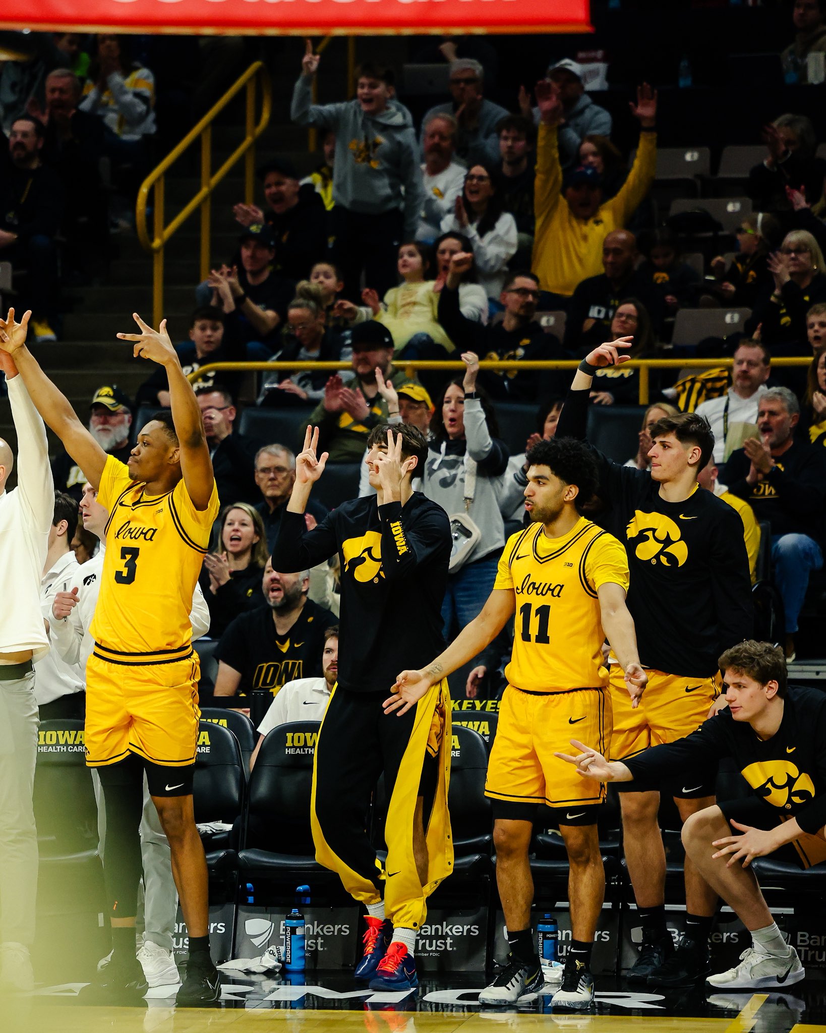 Iowa men, Iowa women will share spotlight briefly on Wednesday - Hawk ...