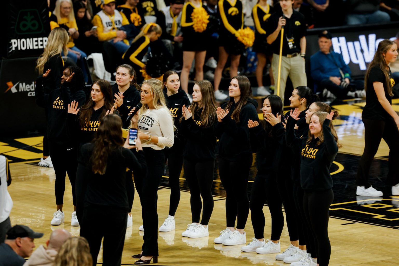 Hawkeye Men's Basketball - University of Iowa News | HawkFanatic - Pat ...